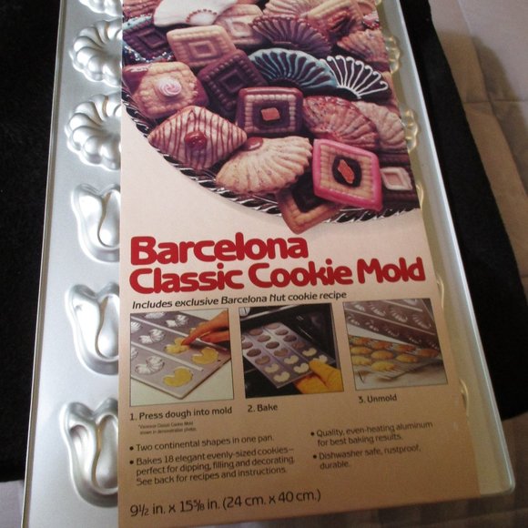 Wilton | Kitchen | Vintage Wilton Barcelona Classic Cookie Mold New ...